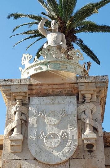 Conociendo nuestro patrimonio histórico El escudo de Melilla – Melilla ...
